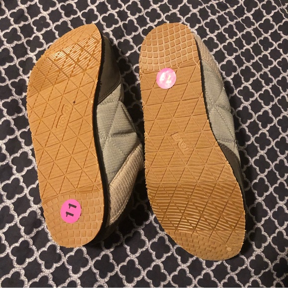 Teva | Shoes | Teva Womens Reember Moc Lightweight Soft Brown Tan ...